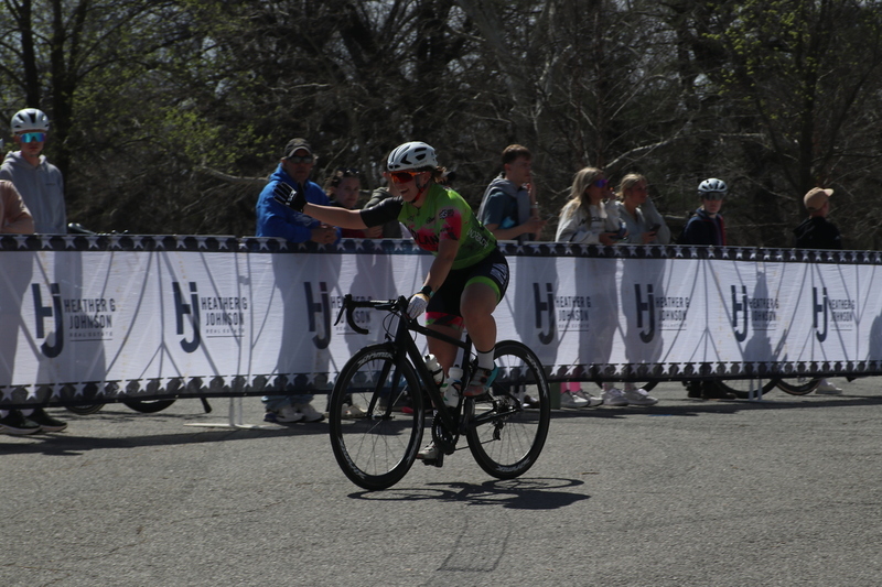 Carondelicious Criterium 2025 CXXXV :: Bicycle Races II :: Highland ...