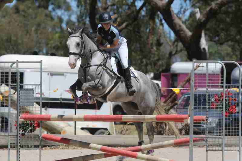 LPC_18_02_2024_2163 :: C Grade R2 18th February 2024 :: whythelongfaces